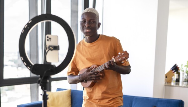 How To Get Famous On TikTok: 8 Tips For Success